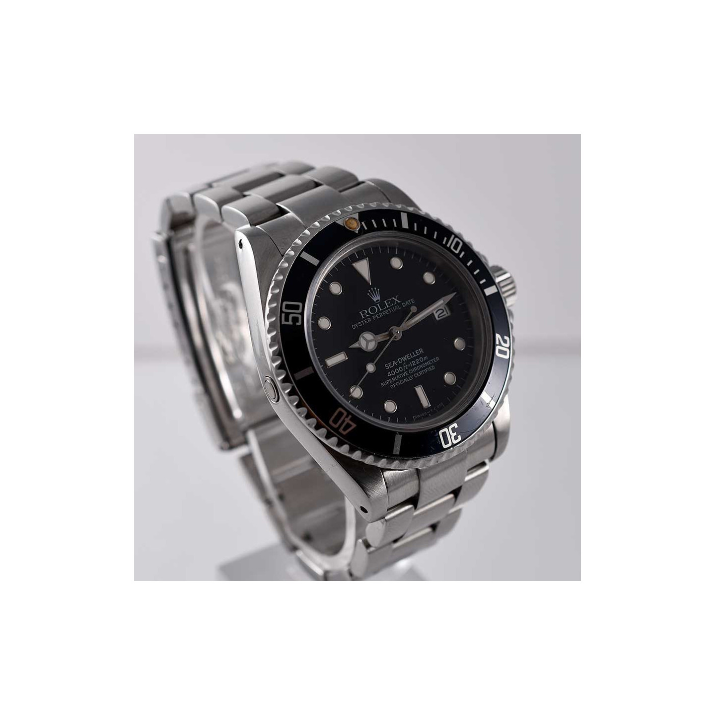 Pre-owned Rolex Sea Dweller Transition Triple Six 16660 Fullset watch